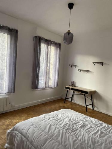 Spacieux appartement T3 de 100 m2 design en plein centre-ville ...