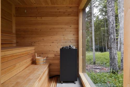 Fjall Cabin - Luxury retreat with Sauna, La Conception (updated prices ...