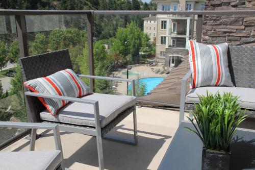 Pool-View condo at Pinnacle Pointe Resort-Sleeps 6, Kelowna (precios ...