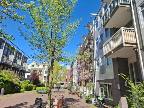 Beautiful room very near the city center, Ámsterdam (precios ...