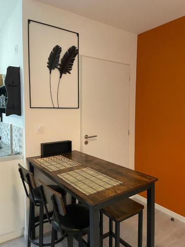 Le petit Voltaire, Saint-Claude (updated prices 2026)