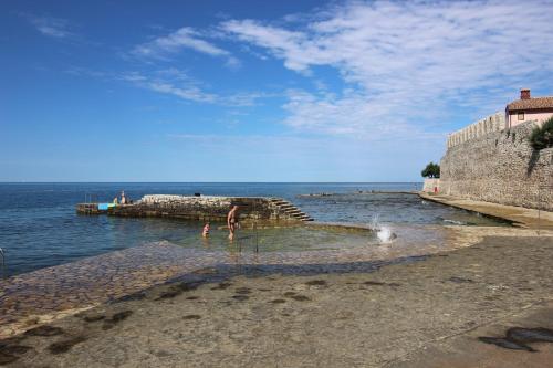 ANA Ap2, Novigrad Istria (updated prices 2026)