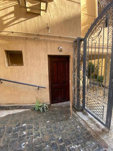 Private Room, Own Entrance in a Villa, 5th Settlement, El Cairo ...