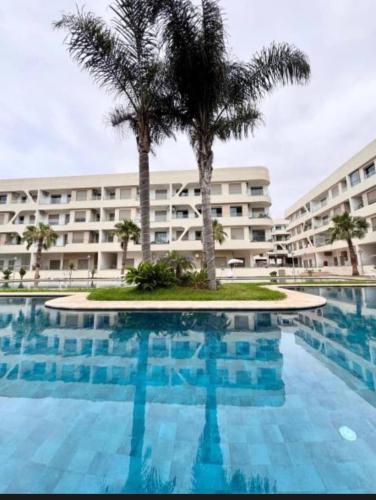 布茲尼蓋的Luxury Garden Paradise apartment with beach and pool（2026 年最新房價）