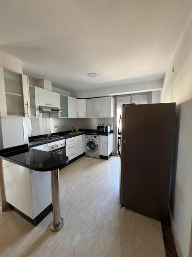阿加迪爾的Luxury Apartment Central Agadir Beach Nearby（2026 年最新房價）