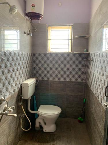 Alamelu Nivas 2BHK Near Temples & Marriage Halls, Tiruccsirápalli (2026 ...