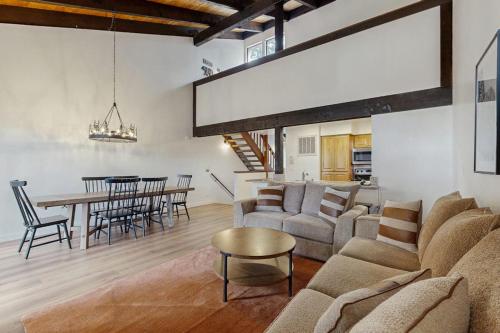 Fun at your fingertips with private beach access & lakefront pool ...