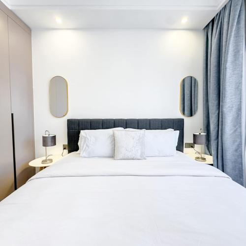 The royal executive retreat residencies which offers a modern luxurious ...