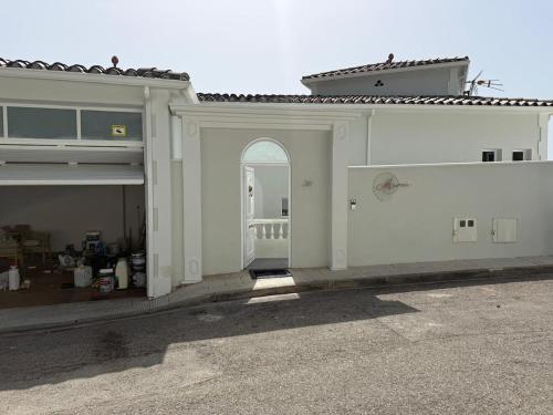 Villa Aurea, Pool, Jacuzi and Panoramic View, Lloret de Mar (precios ...