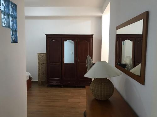 Modern 2-Bedroom Apartment in the Heart of Plateau, City Center, Прая ...