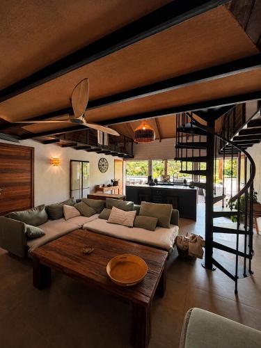La Rose des Vents Tropical House and Pool, Cul de Sac (precios ...