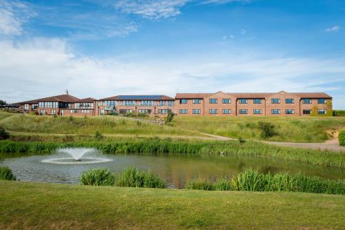 Greetham Valley, Greetham (updated prices 2025)