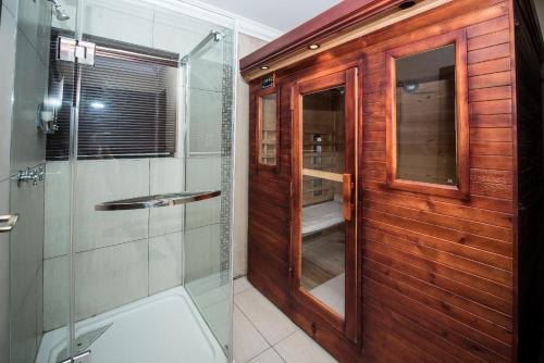 First Group Qwantani, Harrismith (updated prices 2025)