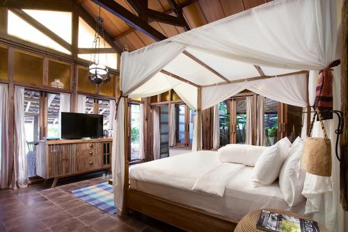 Desa Alamanis Resort Villa, Cirebon (updated prices 2025)