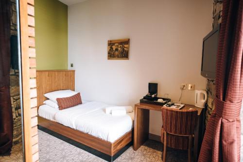 The Commercial Hotel, Wishaw (updated prices 2025)