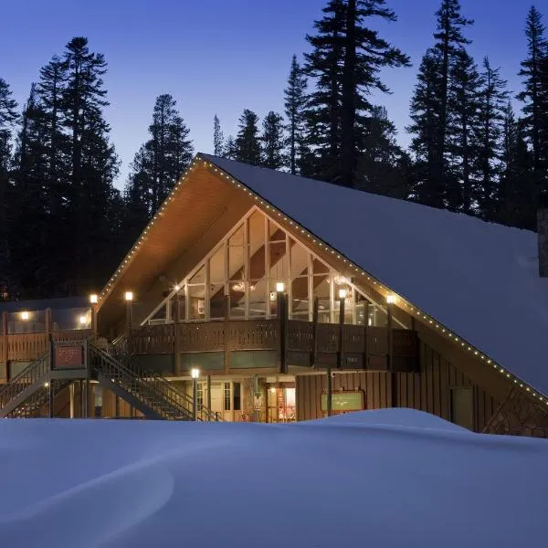 The 10 Best Mammoth Lakes Hotels (From $122)