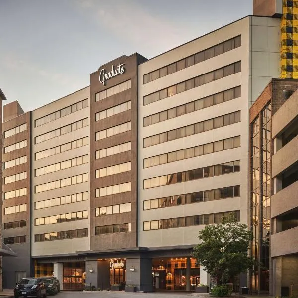 The 10 Best Iowa City Hotels (From $84)