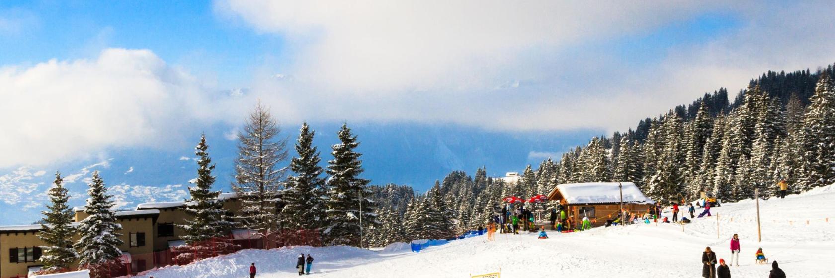 The 10 best hotels near Ski Lift Villars Palace in Villars-sur-Ollon ...