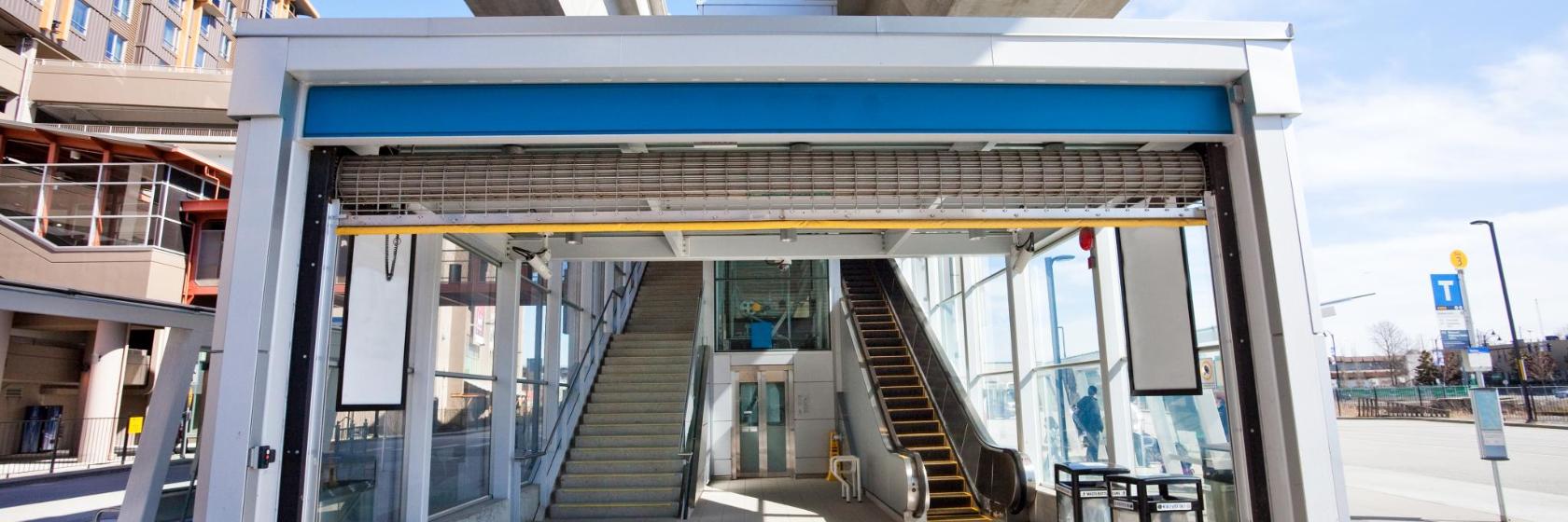 The 10 best hotels near Bridgeport Skytrain Station in Richmond, Canada