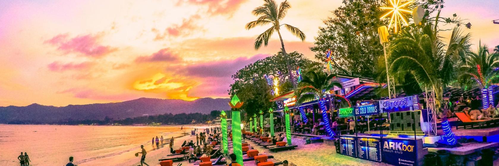 Die besten Hotels in der Nähe von: Ark Bar Samui, in Strand von Chaweng ...