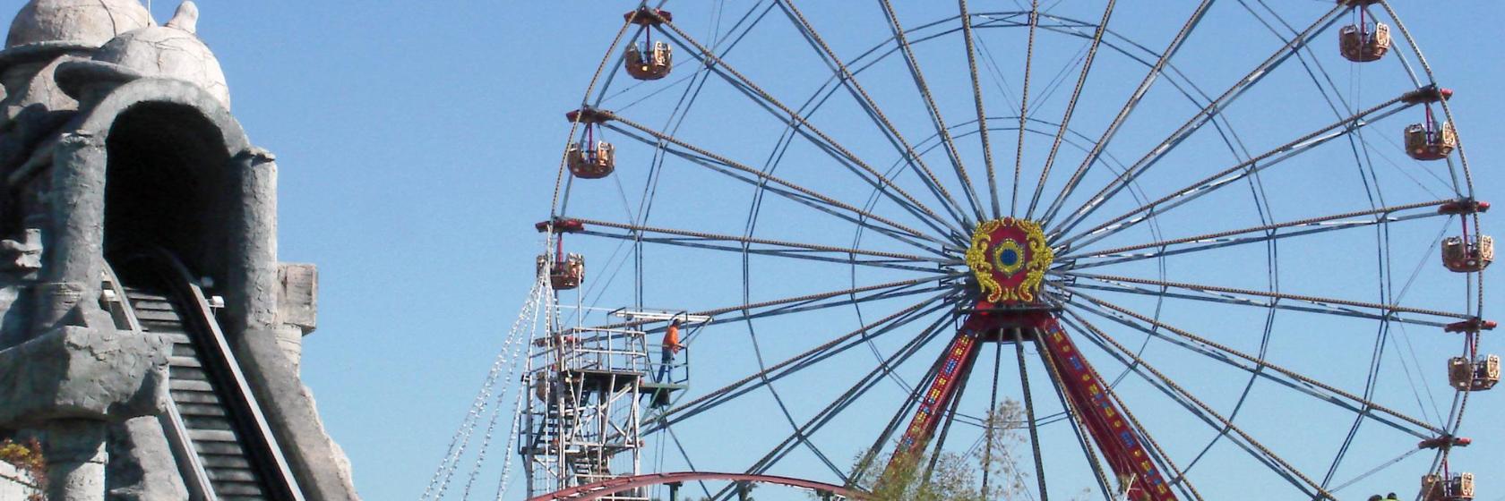 The 10 best hotels near Allou Fun Park in Piraeus, Greece