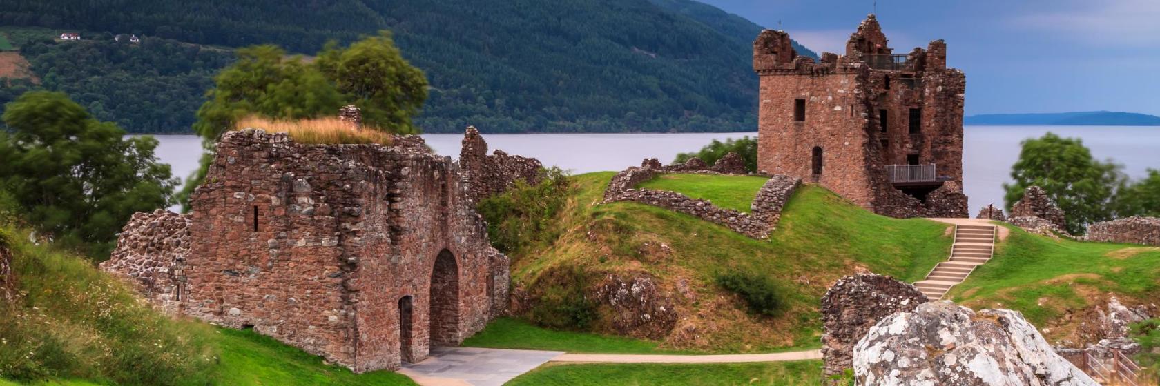 The 10 best hotels near Urquhart Castle in Inverfarigaig, United Kingdom