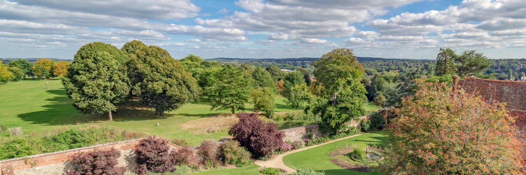 The 10 best hotels near Farnham Castle in Farnham, United Kingdom