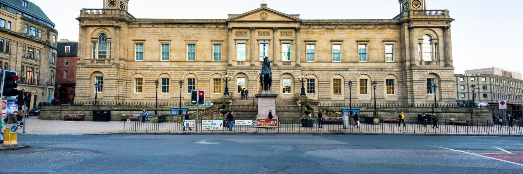 The 10 best hotels close to Waterloo Place in Edinburgh, United Kingdom