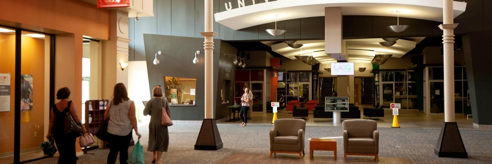 The 10 best hotels near McAlister Square Shopping Center in Greenville ...
