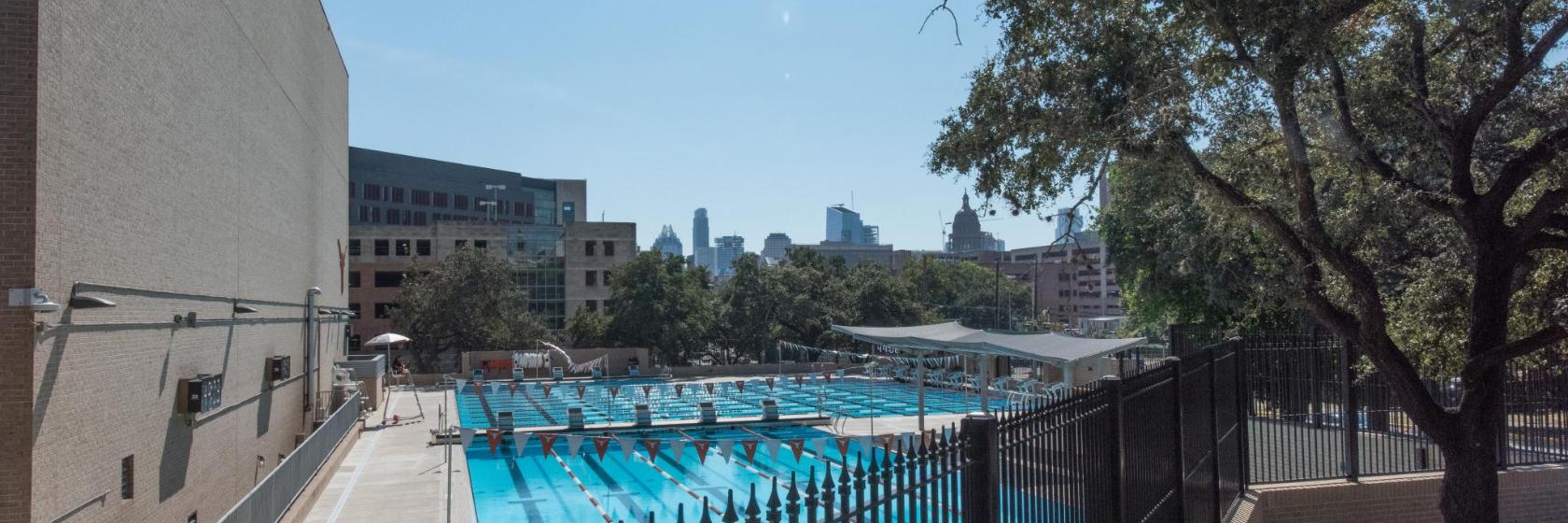 The 10 best hotels near Lee and Joe Jamail Texas Swimming Center ...
