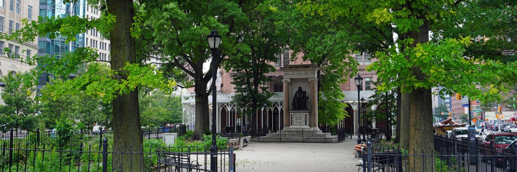 The 10 best hotels near Cooper Triangle in New York, United States