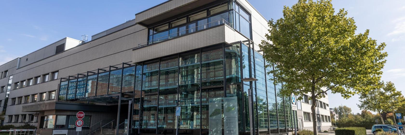 The 10 best hotels near UFZ, Helmholtz Centre for Environmental ...