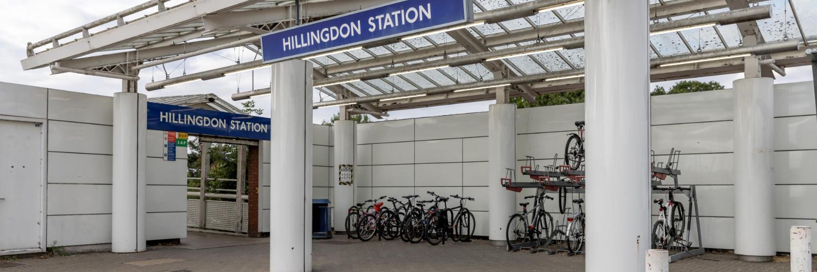 The 10 best hotels near Hillingdon Tube Station in Hillingdon, United ...