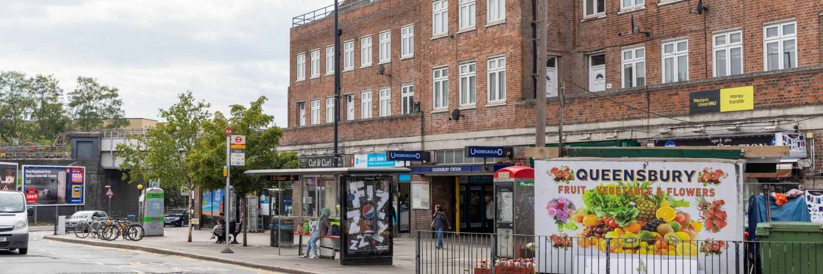 The 10 best hotels near Queensbury Tube Station in Edgware, United Kingdom