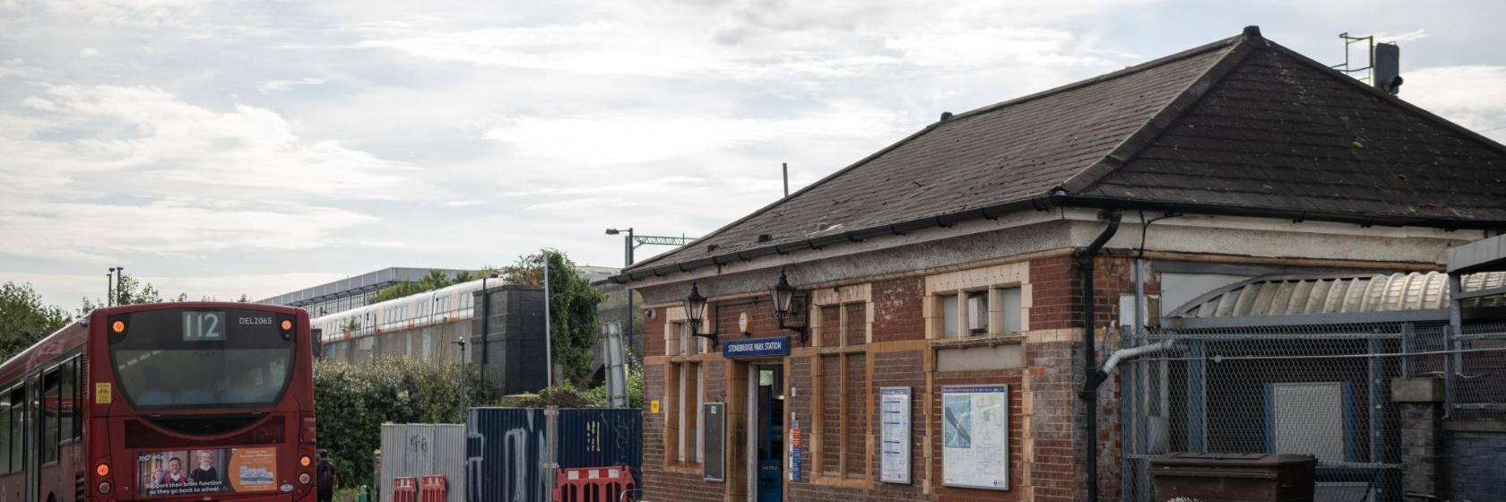 The 10 best hotels near Stonebridge Park Tube Station in London, United ...