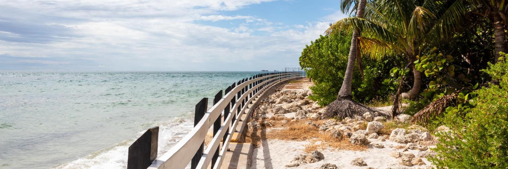 The 10 best hotels close to Bill Baggs Cape State Park in Key Biscayne ...