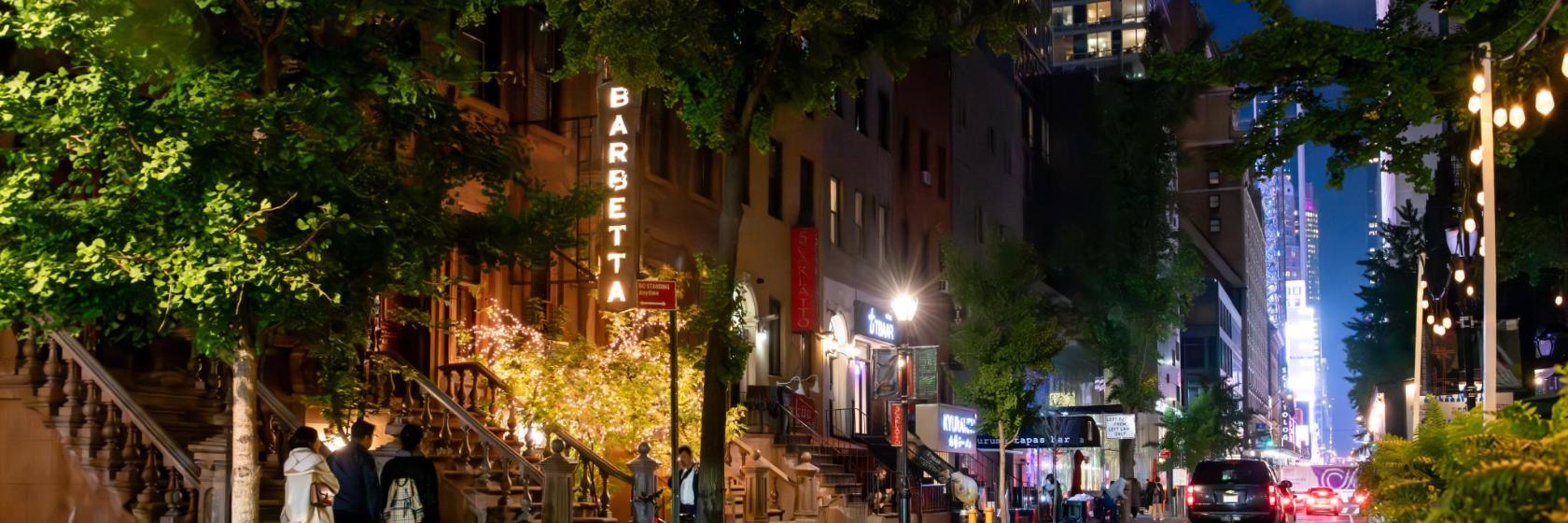 De 10 beste hotels in de buurt van Restaurant Row in New York ...