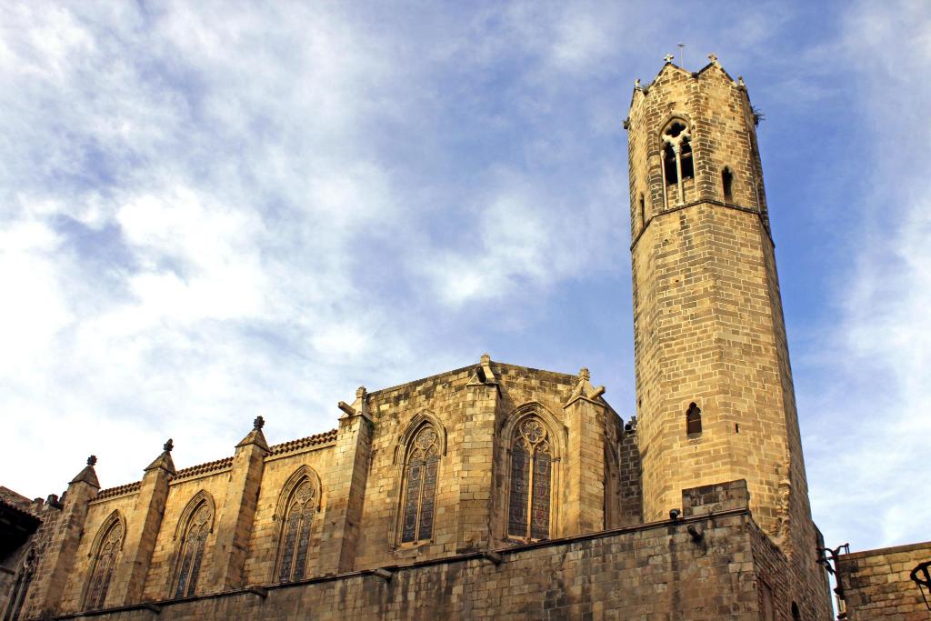 Som Nit Port Vell, Barcelona – Updated 2022 Prices