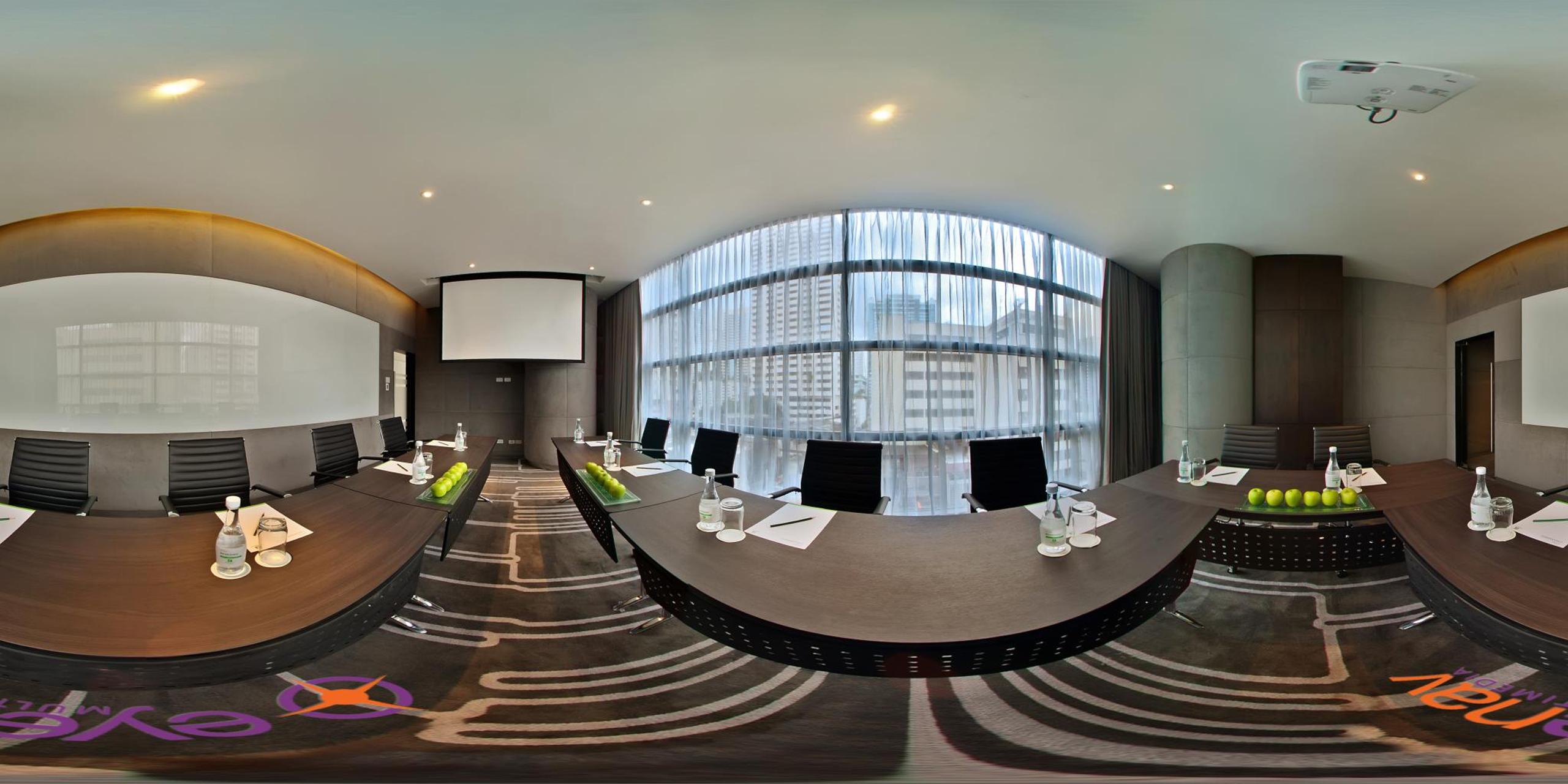 Holiday Inn Bangkok Sukhumvit by IHG, Bangkok (updated prices 2025)