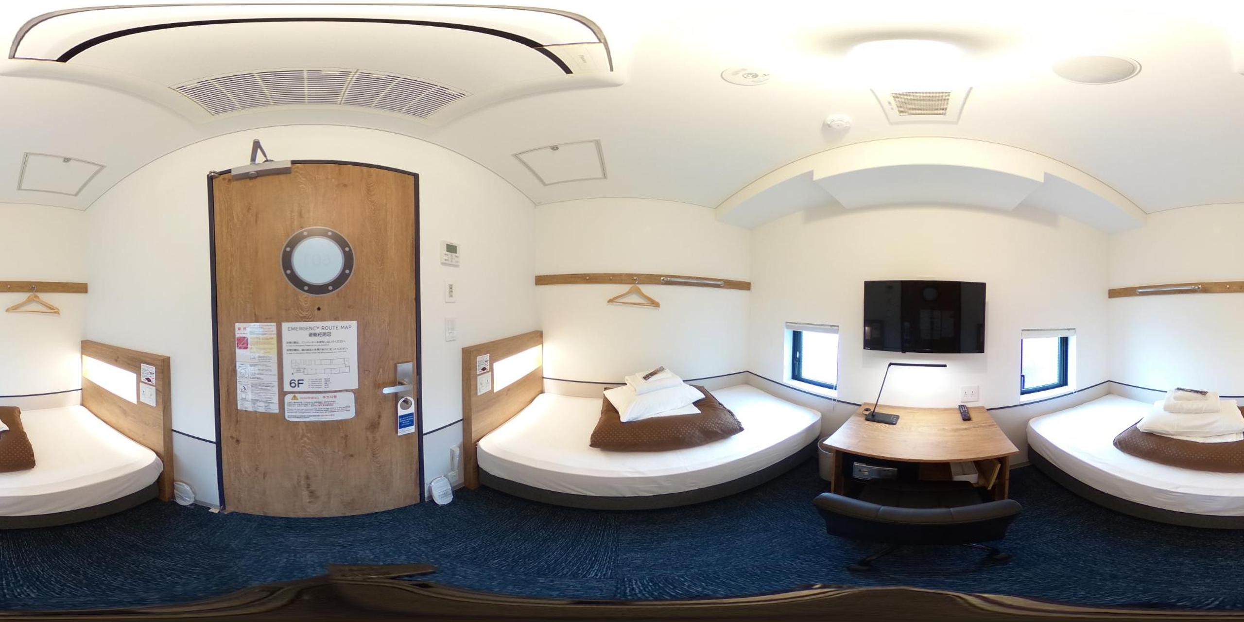 WeBase Hakata Hostel, Fukuoka (updated prices 2025)