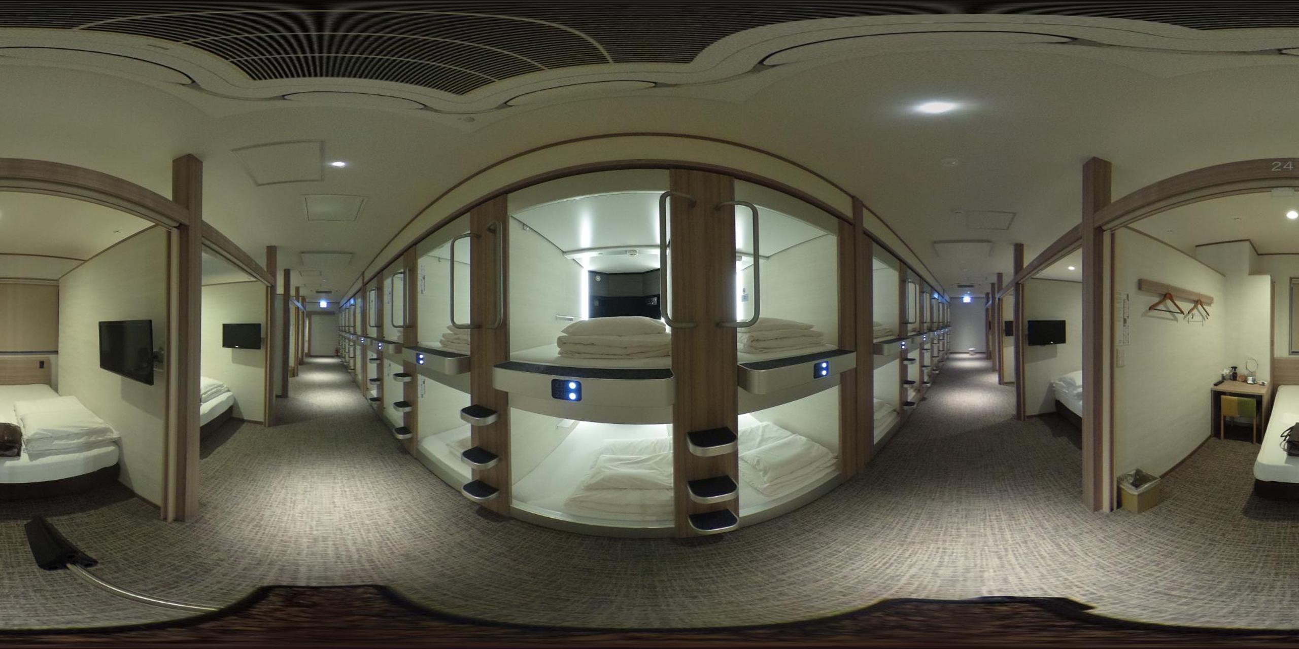 Cabin & Capsule Hotel J-SHIP Osaka Namba, Osaka (aktualisierte Preise ...