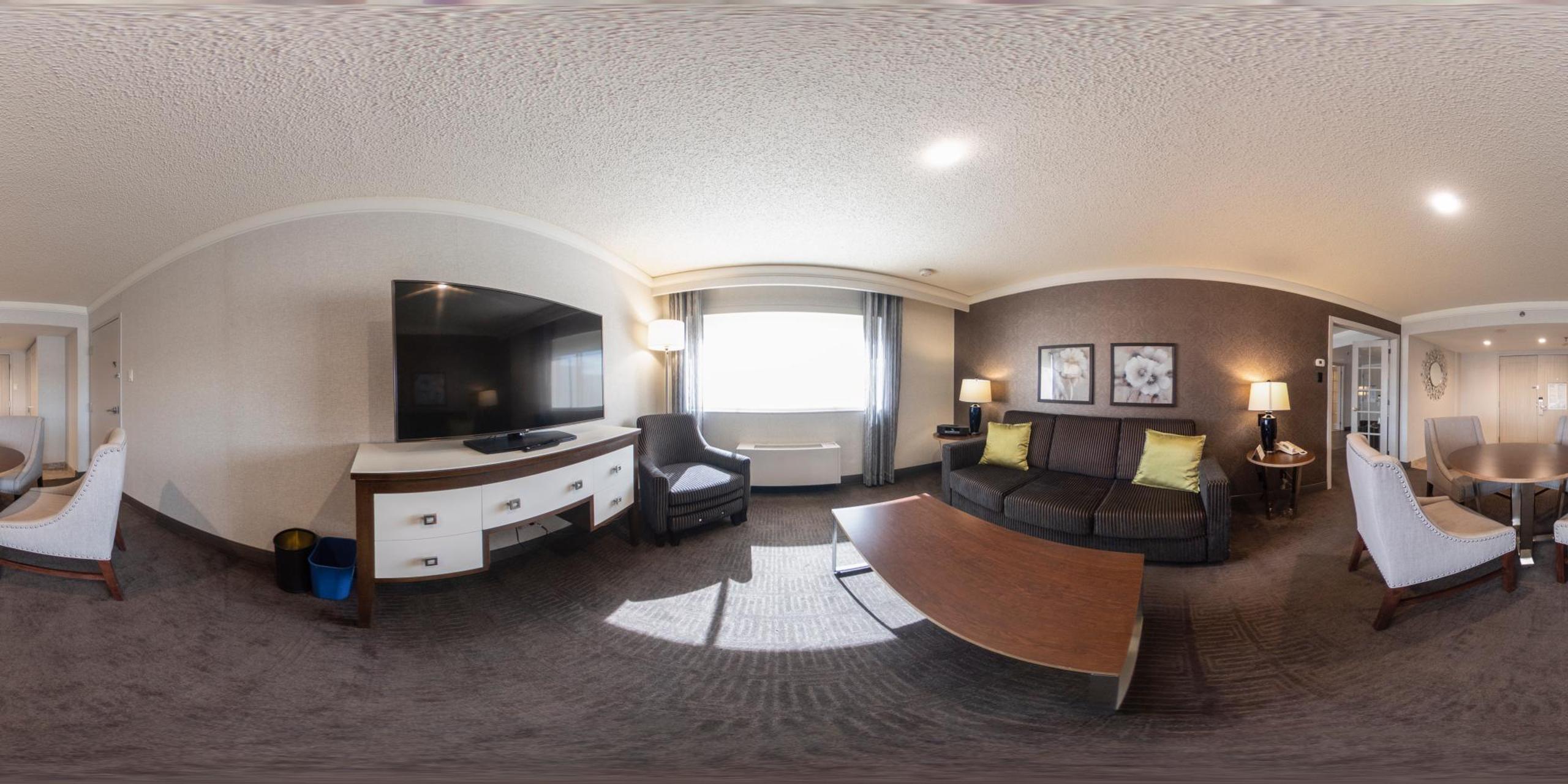 Sheraton Laval Hotel, Laval (updated prices 2025)