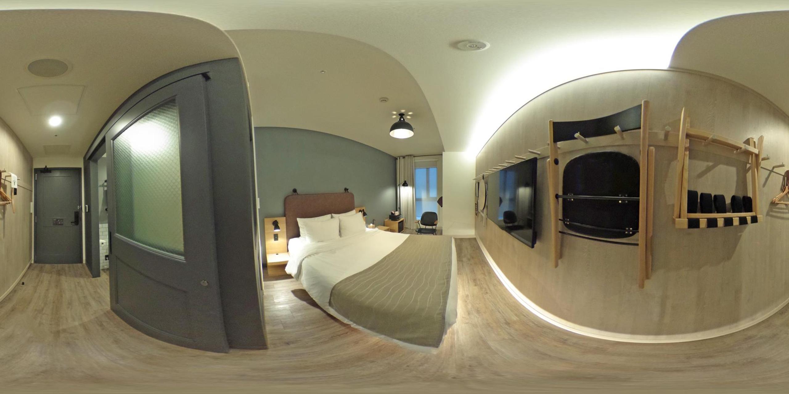 MOXY Osaka Honmachi, Osaka (updated prices 2025)