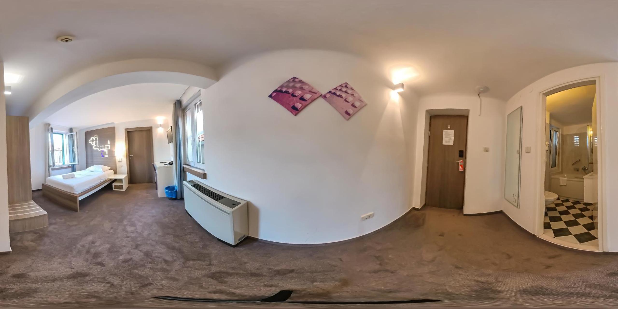 Slavija Culture Heritage Hotel, Split (updated prices 2025)