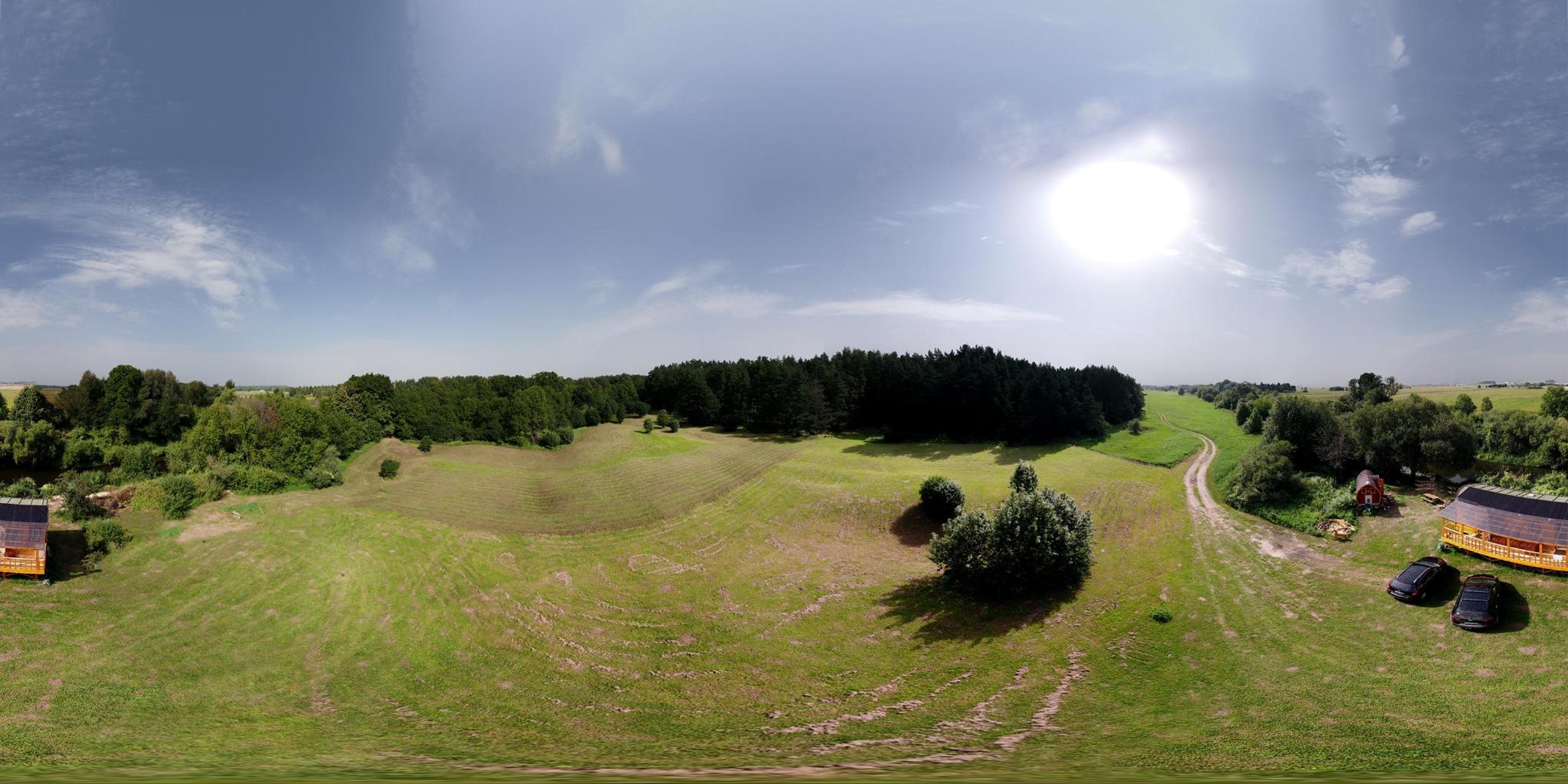 Minijos slėnis ant minijos Minijos upės kranto KETVERGIAI Privatus ...