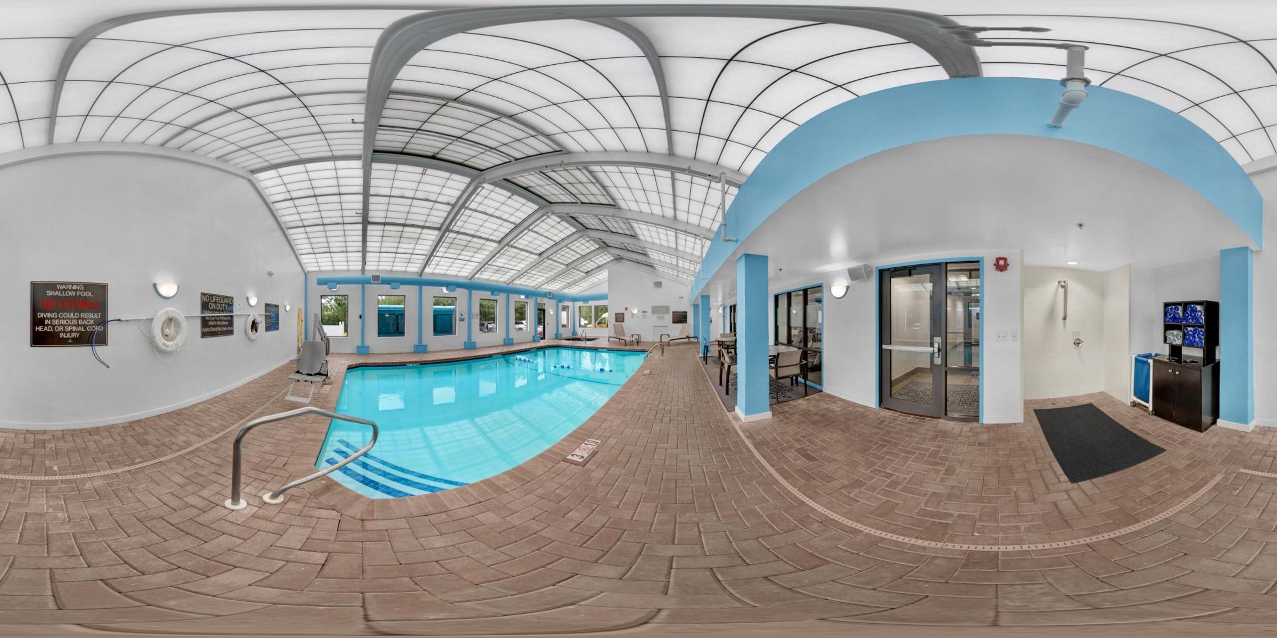 Hampton Inn Boston Logan Airport, Boston (updated prices 2025)