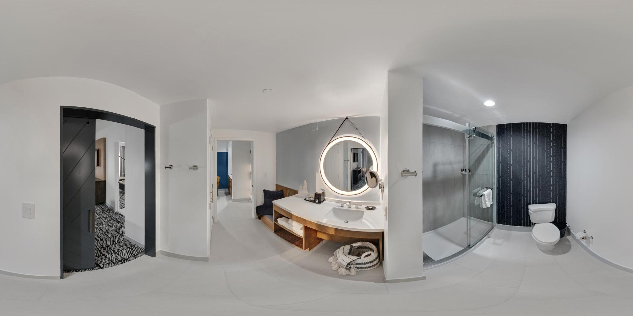 The Chifley Houston, Tapestry Collection by Hilton, Houston (updated ...