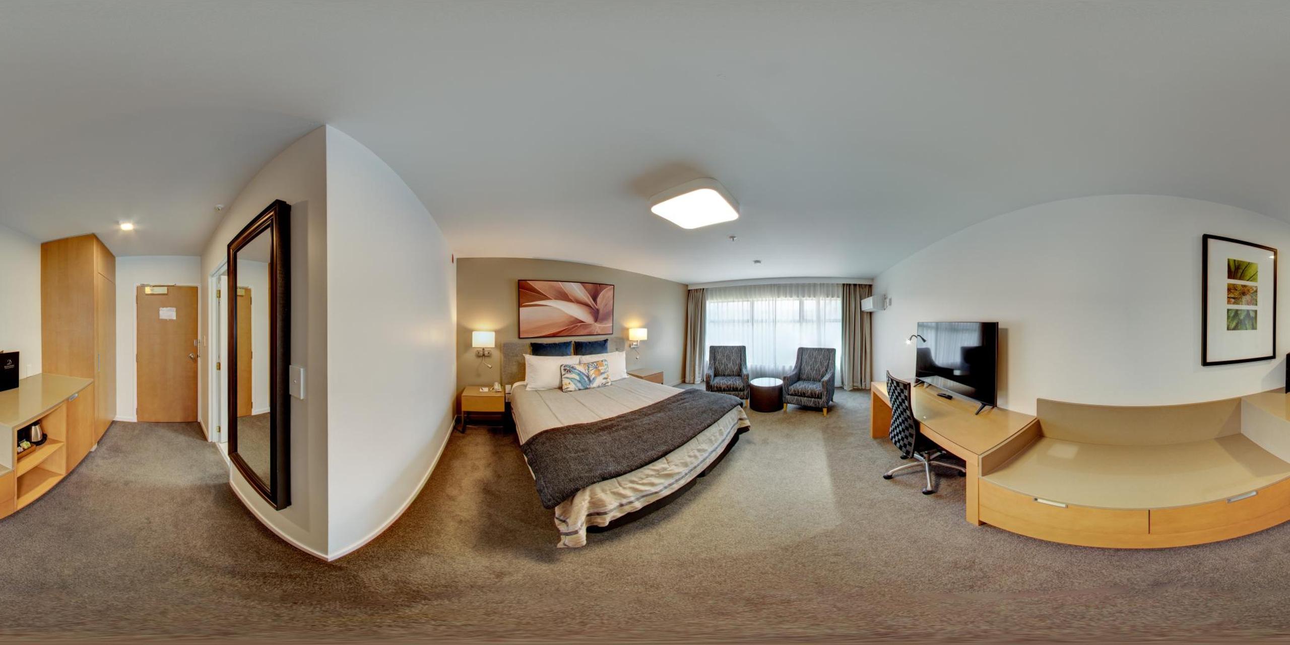 Distinction Hamilton Hotel & Conference Centre, Hamilton (updated ...