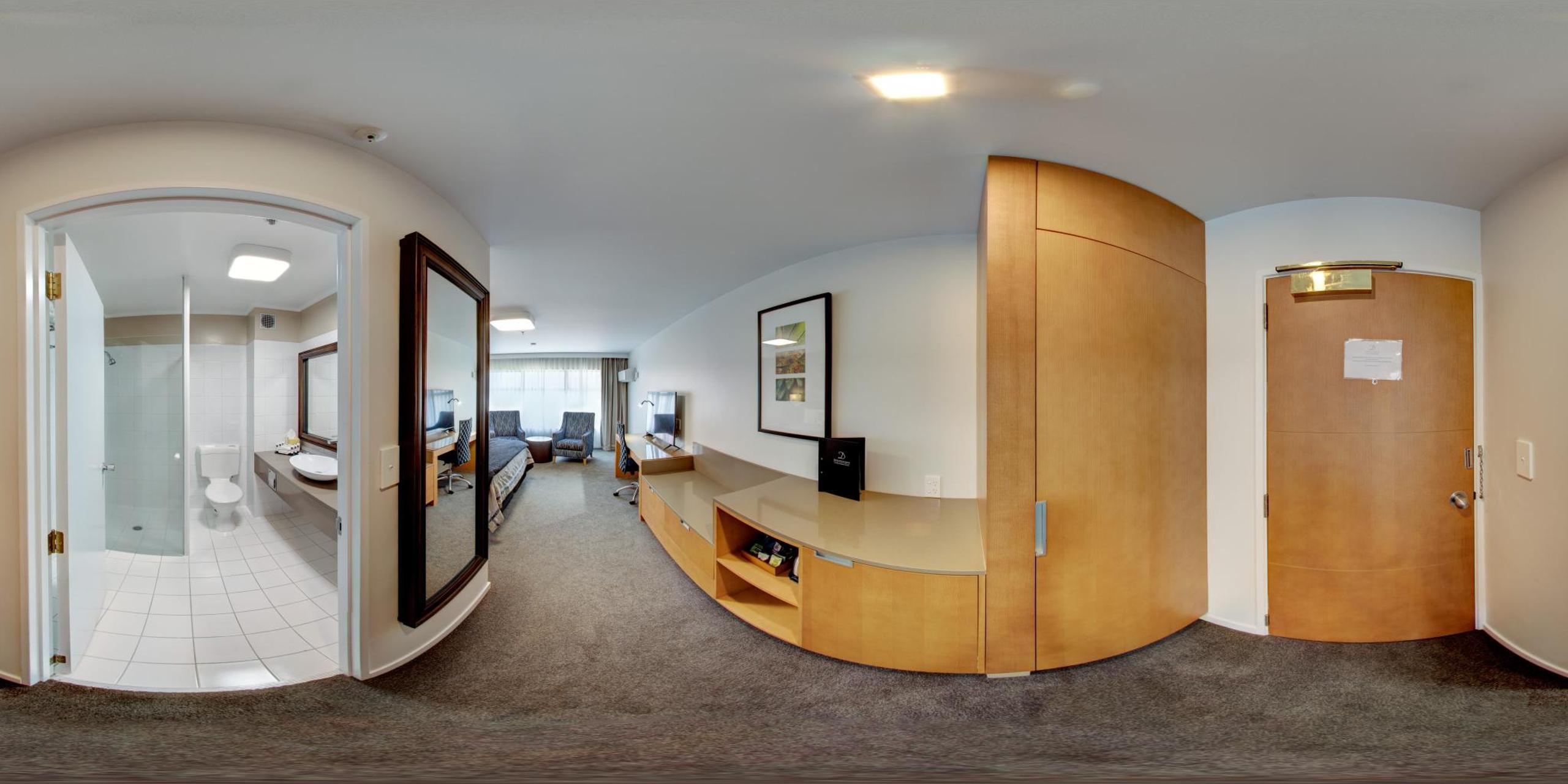 Distinction Hamilton Hotel & Conference Centre, Hamilton (updated ...