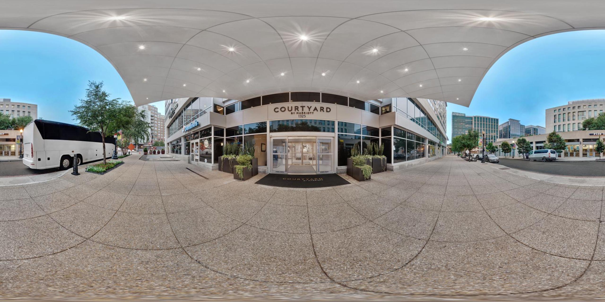 Courtyard Washington, DC/U.S. Capitol, Washington, D.C. (updated prices ...